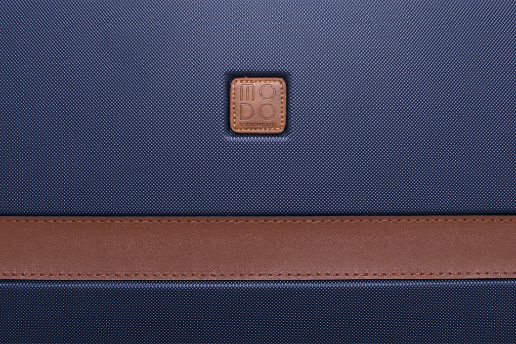 Vali Modo by Roncato Charm size S (20 inch) - Dark Blue